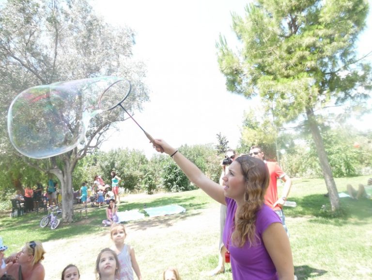 BUBBLE SHOW – ΝΕΦΟΥΦΟΥ